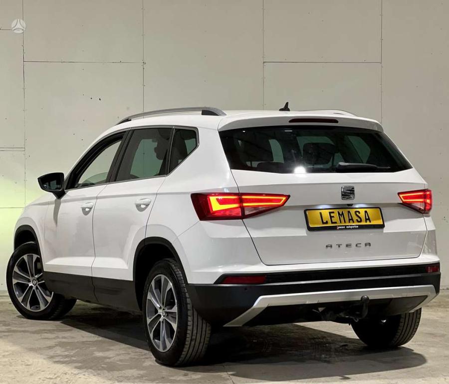 White SEAT Ateca 2019 in Klaipeda, with an engine capacity of 1.97 L and mileage of 224 thousand km for 12999 €, photo 29 on AUTOMOTO.COM.LV