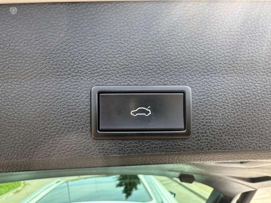 Balts SEAT Ateca 2019 Telšiai, ar dzinēja tilpumu 1.97 L un nobraukumu 198 tūkst. km par 13900 €, foto 9 vietnē AUTOMOTO.COM.LV
