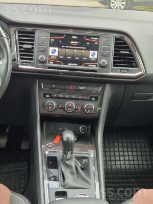 Белый Сеат Ateca 2019 в Рига, объемом двигателя 1.50 л и пробегом 180 тыс. км за 14490 €, фото 13 на AUTOMOTO.COM.LV