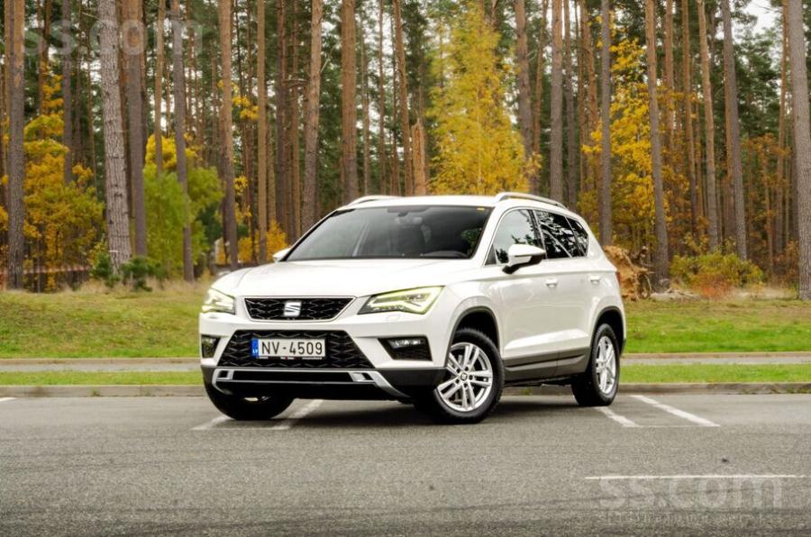 White SEAT Ateca 2019 in Riga, with an engine capacity of 1.50 L and mileage of 180 thousand km for 14490 €, photo 5 on AUTOMOTO.COM.LV
