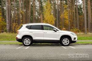 White SEAT Ateca 2019 in Riga, with an engine capacity of 1.50 L and mileage of 180 thousand km for 14490 €, photo 10 on AUTOMOTO.COM.LV