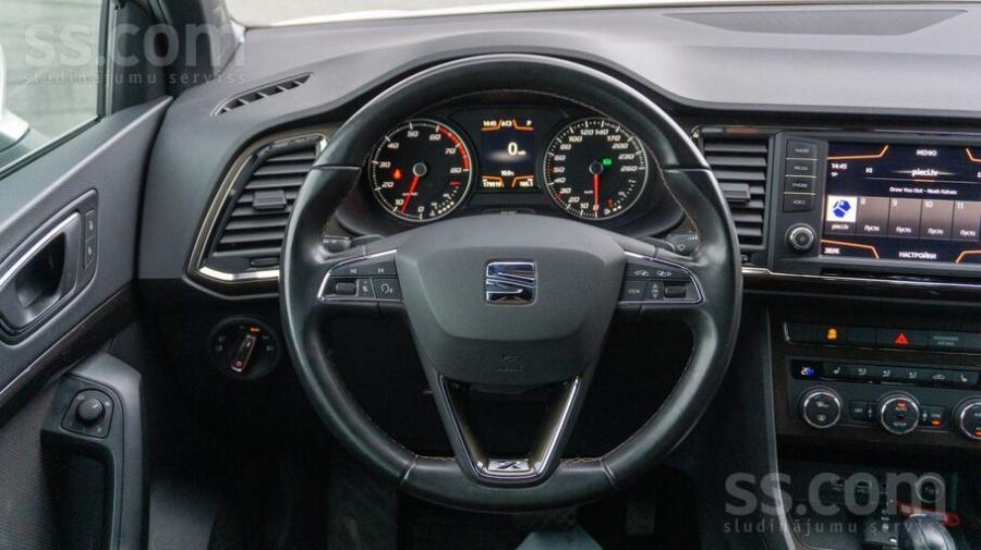 White SEAT Ateca 2019 in Riga, with an engine capacity of 1.50 L and mileage of 180 thousand km for 14490 €, photo 15 on AUTOMOTO.COM.LV