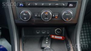 White SEAT Ateca 2019 in Riga, with an engine capacity of 1.50 L and mileage of 180 thousand km for 14490 €, photo 19 on AUTOMOTO.COM.LV