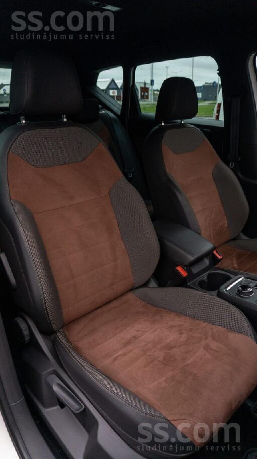 White SEAT Ateca 2019 in Riga, with an engine capacity of 1.50 L and mileage of 180 thousand km for 14490 €, photo 28 on AUTOMOTO.COM.LV