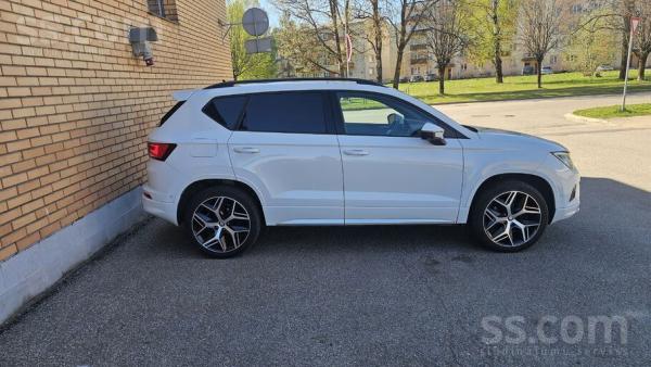 White SEAT Ateca 2020 in Limbazi, with an engine capacity of 2.00 L and mileage of 116 thousand km for 19950 €, photo 4 on AUTOMOTO.COM.LV