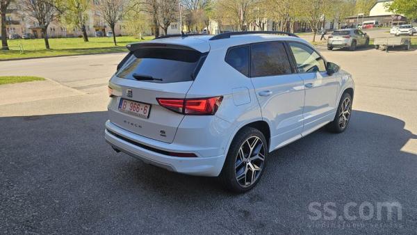 White SEAT Ateca 2020 in Limbazi, with an engine capacity of 2.00 L and mileage of 116 thousand km for 19950 €, photo 6 on AUTOMOTO.COM.LV