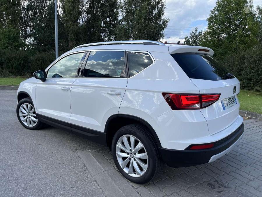 White SEAT Ateca 2020 in Taurage, with an engine capacity of 1.97 L and mileage of 296 thousand km for 10900 €, photo 7 on AUTOMOTO.COM.LV