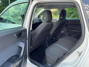 White SEAT Ateca 2020 in Taurage, with an engine capacity of 1.97 L and mileage of 296 thousand km for 10900 €, photo 8 on AUTOMOTO.COM.LV