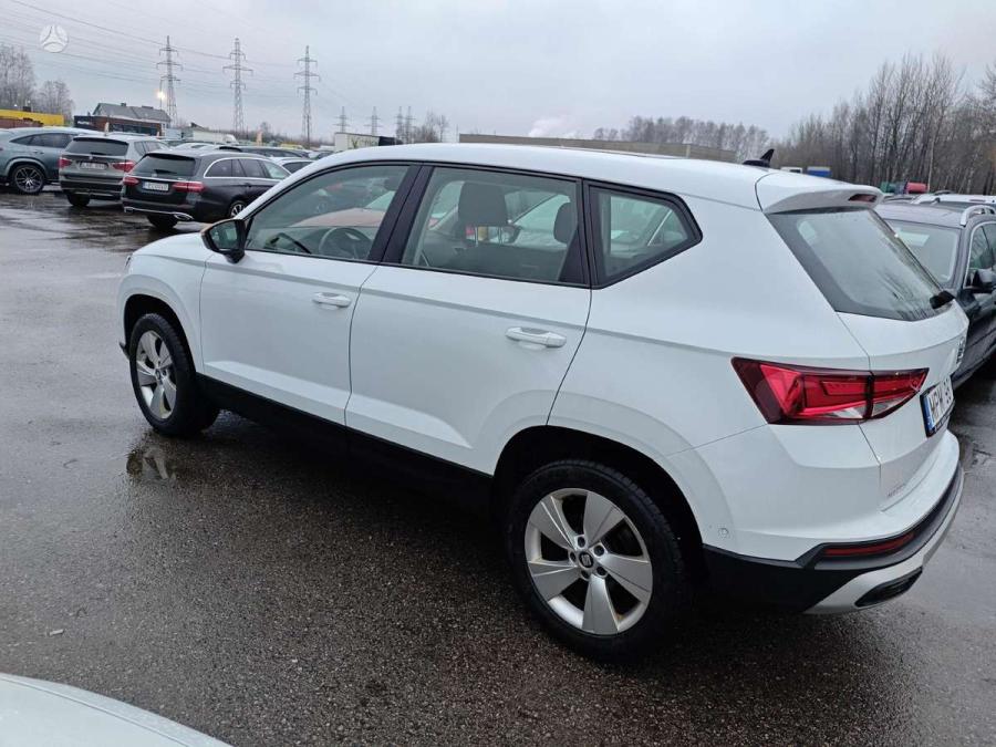 White SEAT Ateca 2021 in Kaunas, with an engine capacity of 1.97 L and mileage of 119 thousand km for 17799 €, photo 4 on AUTOMOTO.COM.LV