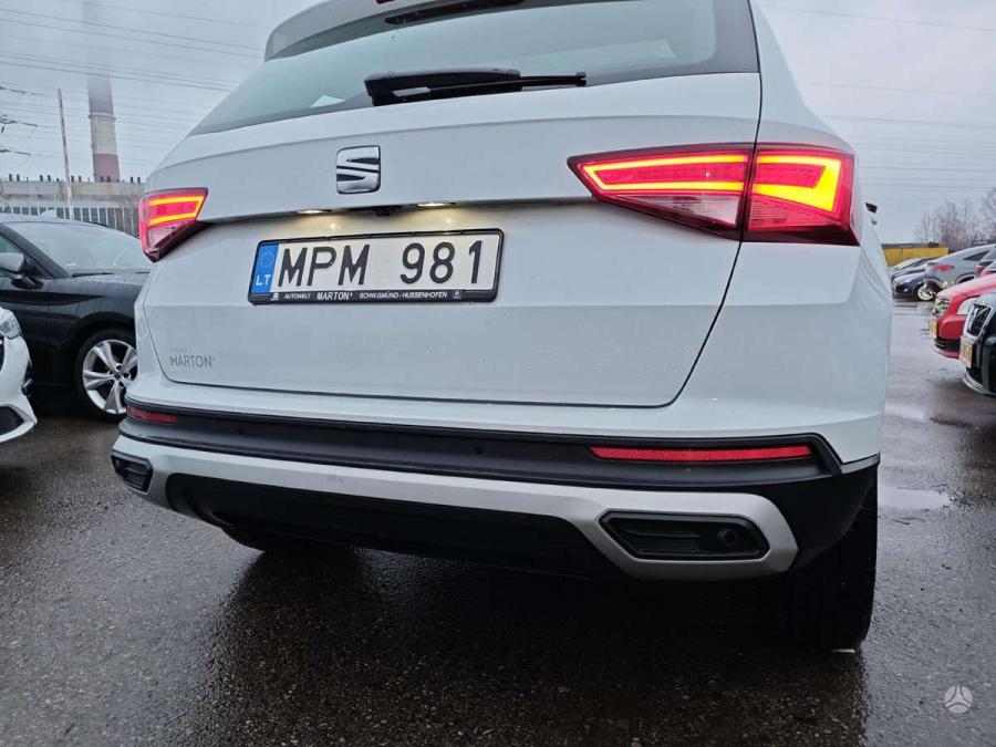 White SEAT Ateca 2021 in Kaunas, with an engine capacity of 1.97 L and mileage of 119 thousand km for 17799 €, photo 16 on AUTOMOTO.COM.LV