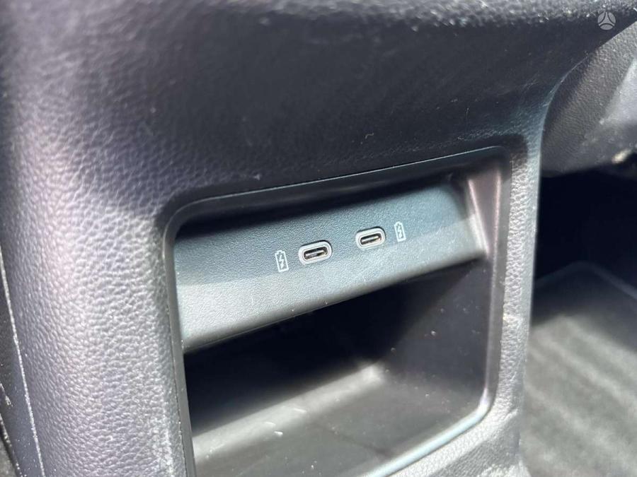 Balts SEAT Ateca 2021 Viļņa, ar dzinēja tilpumu 1.50 L un nobraukumu 203 tūkst. km par 17800 €, foto 12 vietnē AUTOMOTO.COM.LV