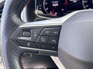 Balts SEAT Ateca 2021 Viļņa, ar dzinēja tilpumu 1.50 L un nobraukumu 203 tūkst. km par 17800 €, foto 23 vietnē AUTOMOTO.COM.LV