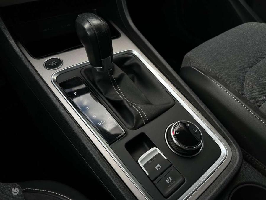 Balts SEAT Ateca 2021 Viļņa, ar dzinēja tilpumu 1.50 L un nobraukumu 164 tūkst. km par 18250 €, foto 20 vietnē AUTOMOTO.COM.LV