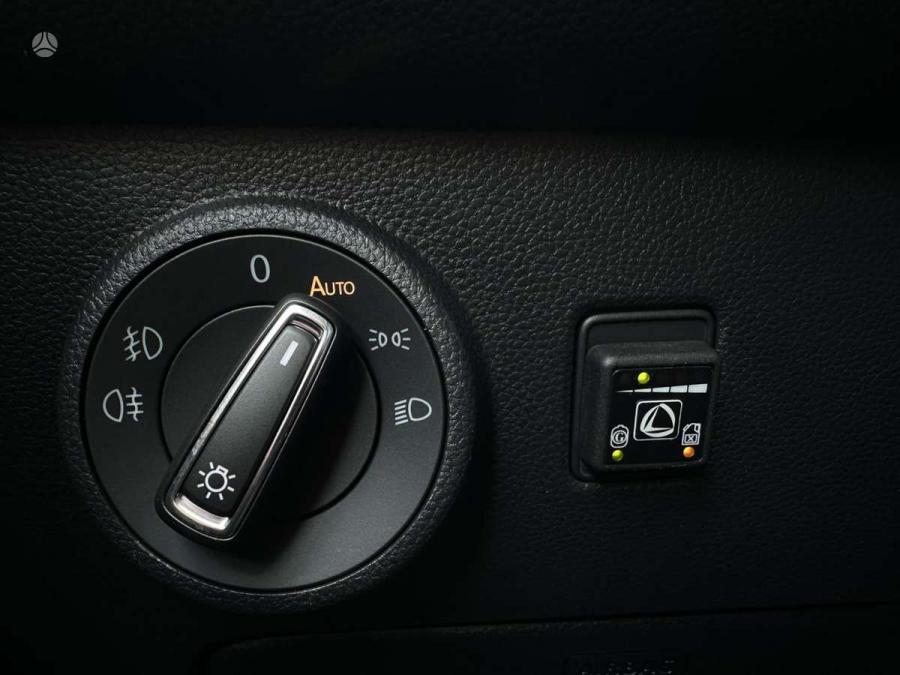 Balts SEAT Ateca 2021 Viļņa, ar dzinēja tilpumu 1.50 L un nobraukumu 164 tūkst. km par 18250 €, foto 21 vietnē AUTOMOTO.COM.LV