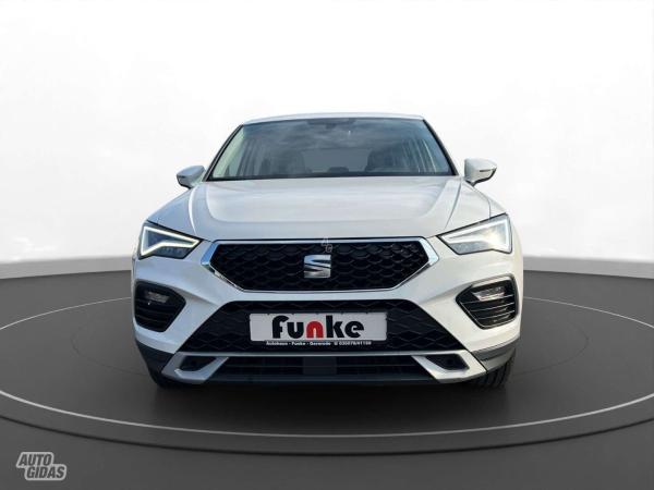 White SEAT Ateca 2022 in Kaunas, with an engine capacity of 1.50 L and mileage of 39 thousand km for 28496 €, photo 2 on AUTOMOTO.COM.LV