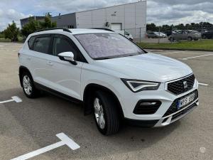 White SEAT Ateca 2022 in Siauliai, with an engine capacity of 1.50 L and mileage of 125 thousand km for 19999 €, photo 6 on AUTOMOTO.COM.LV