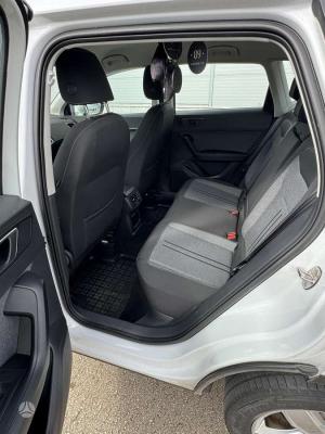 White SEAT Ateca 2022 in Siauliai, with an engine capacity of 1.50 L and mileage of 125 thousand km for 19999 €, photo 9 on AUTOMOTO.COM.LV