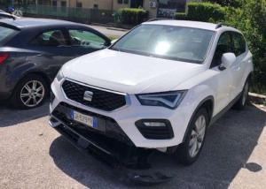 Белый Сеат Ateca 2022 в Каунас, объемом двигателя 1.97 л и пробегом 122 тыс. км за 13900 €, фото  на AUTOMOTO.COM.LV