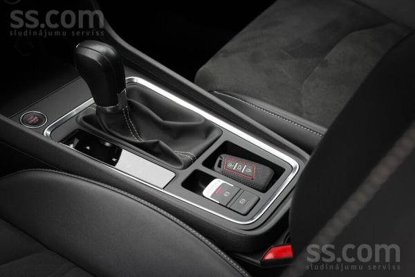 SEAT Ateca 2022 in Cesis on AUTOMOTO.COM.LV White SEAT Ateca 2022 in Cesis, with an engine capacity of 2.00 L and mileage of 77 thousand km for 21500 €, photo 9 on AUTOMOTO.COM.LV