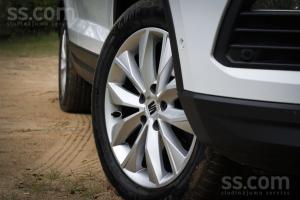 White SEAT Ateca 2022 in Cesis, with an engine capacity of 2.00 L and mileage of 77 thousand km for 21500 €, photo 17 on AUTOMOTO.COM.LV