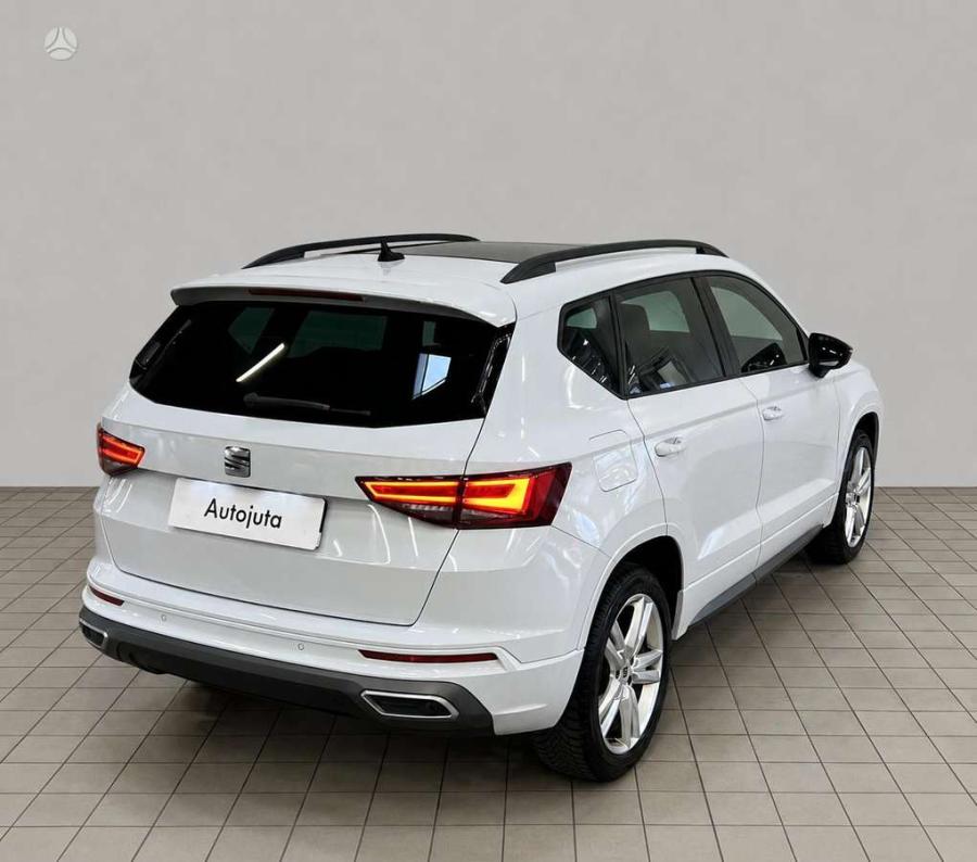 Белый Сеат Ateca 2023 в Каунас, объемом двигателя 1.97 л и пробегом 149 тыс. км за 21400 €, фото 5 на AUTOMOTO.COM.LV