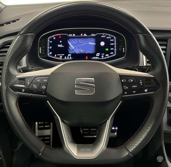 White SEAT Ateca 2023 in Kaunas, with an engine capacity of 1.97 L and mileage of 149 thousand km for 21400 €, photo 6 on AUTOMOTO.COM.LV