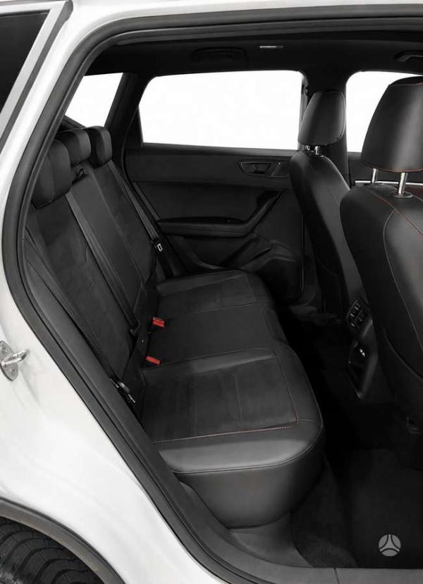 White SEAT Ateca 2023 in Kaunas, with an engine capacity of 1.97 L and mileage of 149 thousand km for 21400 €, photo 10 on AUTOMOTO.COM.LV