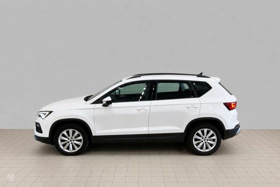 White SEAT Ateca 2023 in Kaunas, with an engine capacity of 1.97 L and mileage of 126 thousand km for 20500 €, photo 3 on AUTOMOTO.COM.LV