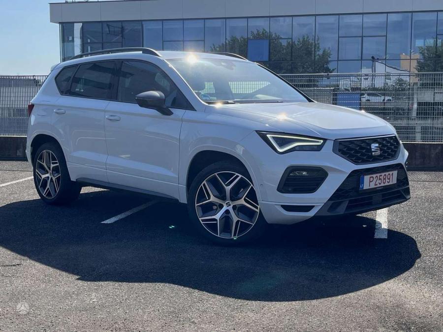 White SEAT Ateca 2023 in Vilnius, with an engine capacity of 1.97 L and mileage of 172 thousand km for 19900 €, photo 1 on AUTOMOTO.COM.LV