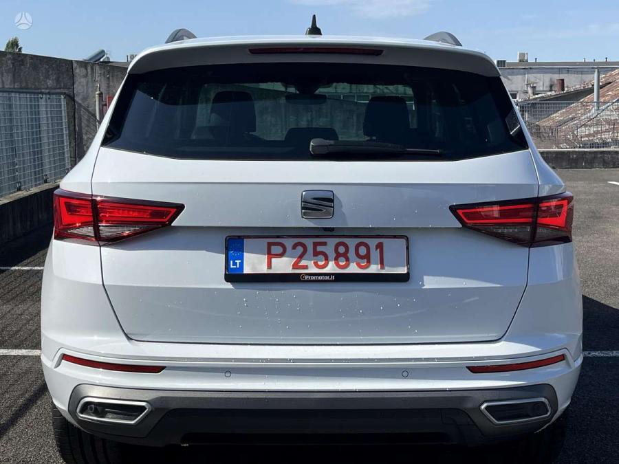 White SEAT Ateca 2023 in Vilnius, with an engine capacity of 1.97 L and mileage of 172 thousand km for 19900 €, photo 6 on AUTOMOTO.COM.LV
