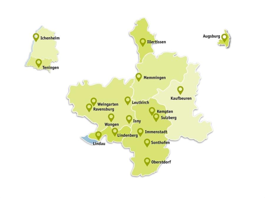 White SEAT Ateca 2024 in Kaunas, with an engine capacity of 1.50 L and mileage of 22 thousand km for 30329 €, photo 3 on AUTOMOTO.COM.LV