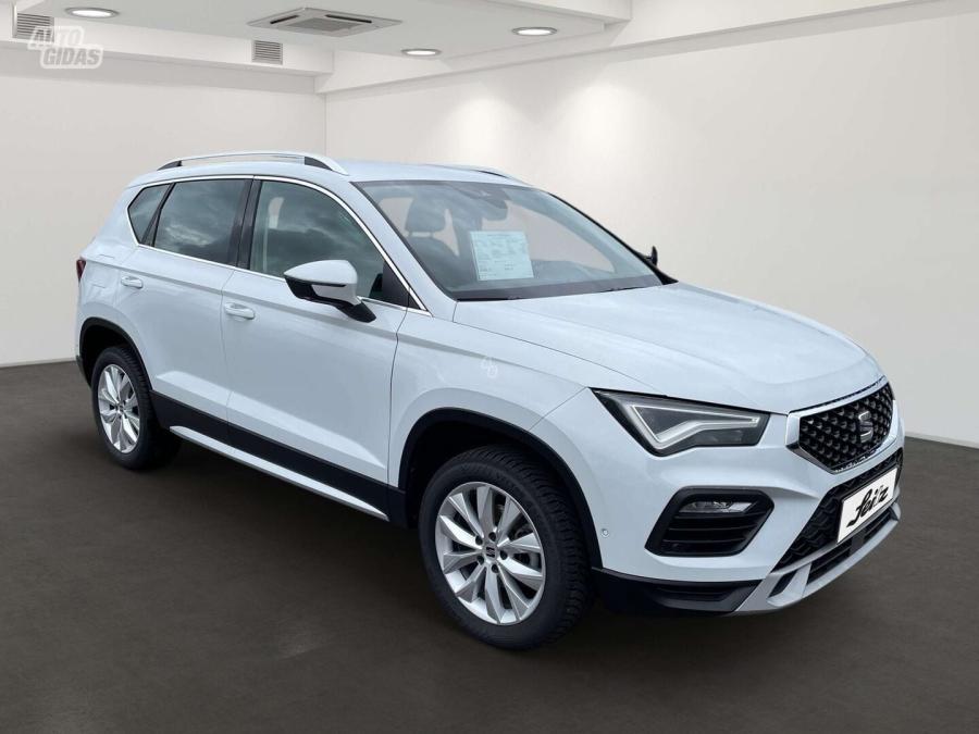 White SEAT Ateca 2024 in Kaunas, with an engine capacity of 1.50 L and mileage of 22 thousand km for 30329 €, photo 4 on AUTOMOTO.COM.LV