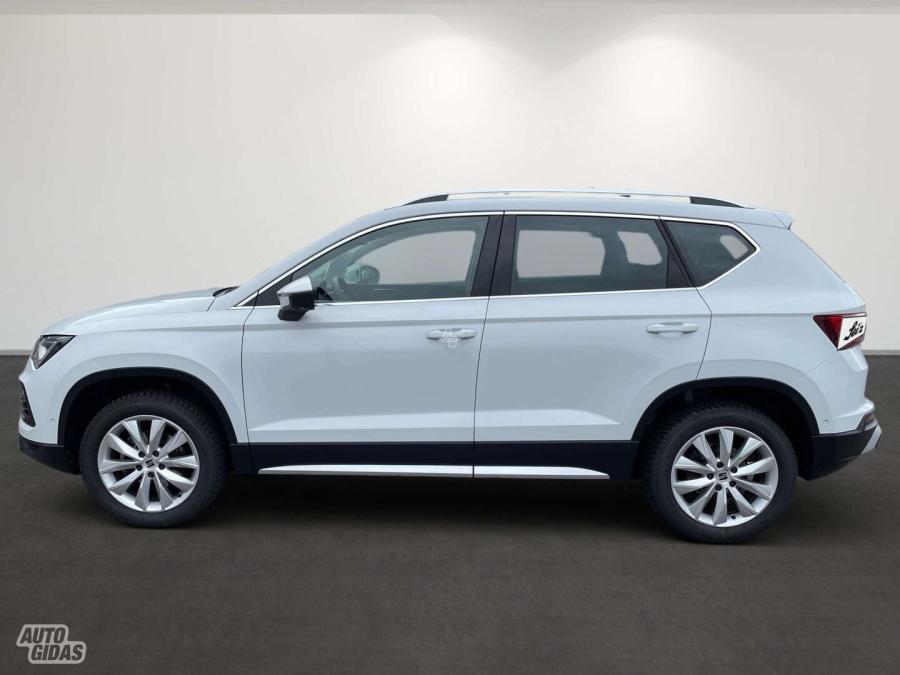 White SEAT Ateca 2024 in Kaunas, with an engine capacity of 1.50 L and mileage of 22 thousand km for 30329 €, photo 7 on AUTOMOTO.COM.LV