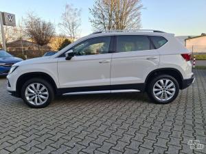 White SEAT Ateca 2024 in Kaunas, with an engine capacity of 1.50 L and mileage of 37 thousand km for 29600 €, photo 3 on AUTOMOTO.COM.LV