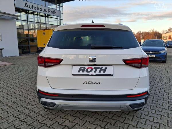 White SEAT Ateca 2024 in Kaunas, with an engine capacity of 1.50 L and mileage of 37 thousand km for 29600 €, photo 5 on AUTOMOTO.COM.LV
