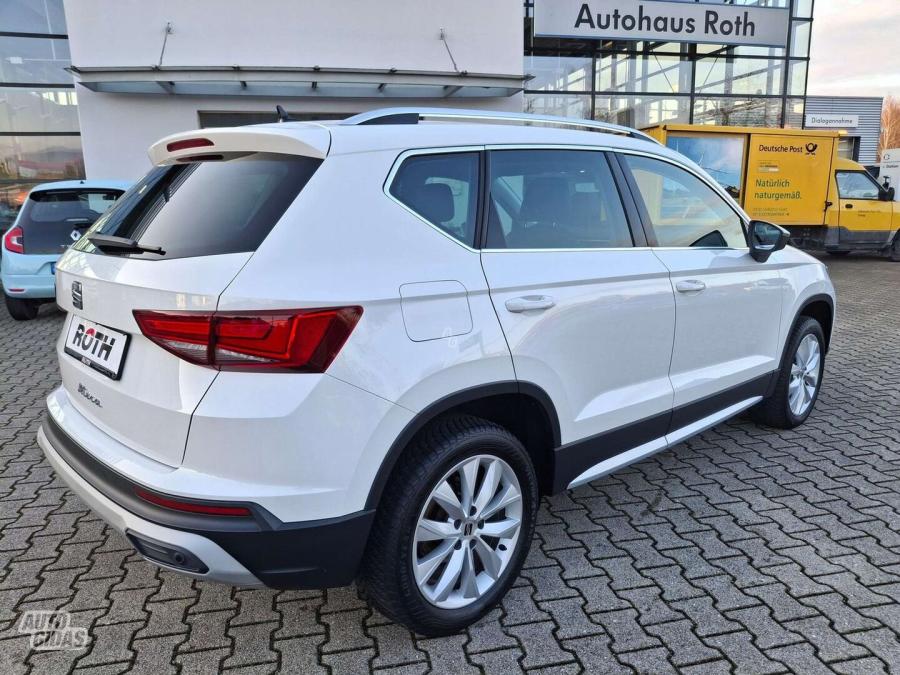 White SEAT Ateca 2024 in Kaunas, with an engine capacity of 1.50 L and mileage of 37 thousand km for 29600 €, photo 6 on AUTOMOTO.COM.LV