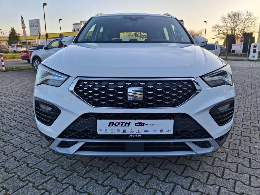 White SEAT Ateca 2024 in Kaunas, with an engine capacity of 1.50 L and mileage of 37 thousand km for 29600 €, photo 9 on AUTOMOTO.COM.LV
