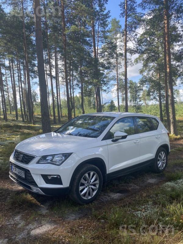 White SEAT Ateca 2017 in Riga, with an engine capacity of 2.00 L and mileage of 160 thousand km for 12600 €, photo 3 on AUTOMOTO.COM.LV