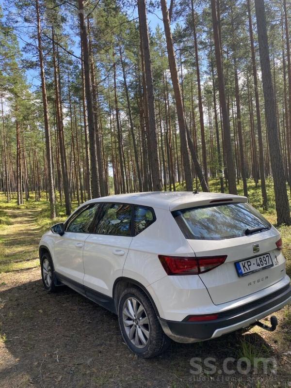 White SEAT Ateca 2017 in Riga, with an engine capacity of 2.00 L and mileage of 160 thousand km for 12600 €, photo 6 on AUTOMOTO.COM.LV