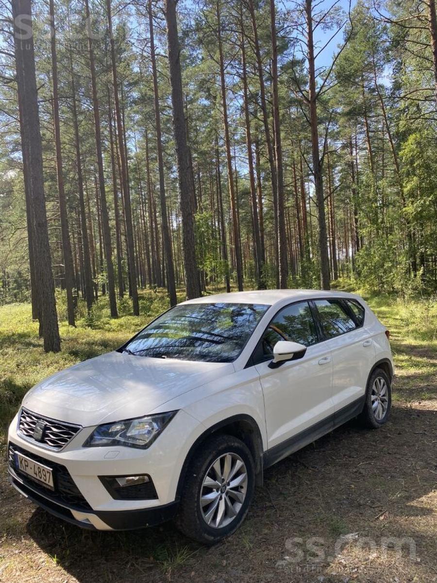White SEAT Ateca 2017 in Riga, with an engine capacity of 2.00 L and mileage of 160 thousand km for 12600 €, photo 7 on AUTOMOTO.COM.LV