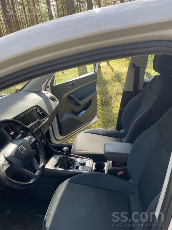 White SEAT Ateca 2017 in Riga, with an engine capacity of 2.00 L and mileage of 160 thousand km for 12600 €, photo 9 on AUTOMOTO.COM.LV