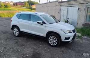White SEAT Ateca 2019 in Alytus, with an engine capacity of 1.00 L and mileage of 154 thousand km for 10999 €, photo 12 on AUTOMOTO.COM.LV