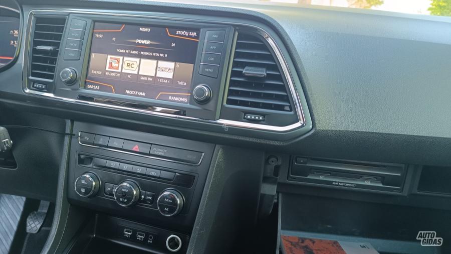 White SEAT Ateca 2019 in Alytus, with an engine capacity of 1.00 L and mileage of 154 thousand km for 10999 €, photo 16 on AUTOMOTO.COM.LV