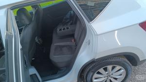 White SEAT Ateca 2019 in Alytus, with an engine capacity of 1.00 L and mileage of 154 thousand km for 10999 €, photo 17 on AUTOMOTO.COM.LV