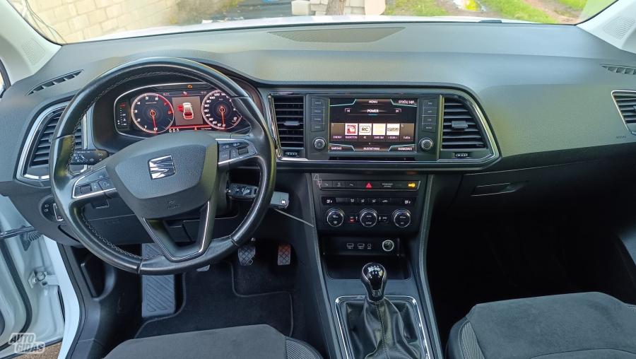 White SEAT Ateca 2019 in Alytus, with an engine capacity of 1.00 L and mileage of 154 thousand km for 10999 €, photo 19 on AUTOMOTO.COM.LV