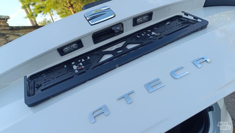 White SEAT Ateca 2019 in Alytus, with an engine capacity of 1.00 L and mileage of 154 thousand km for 10999 €, photo 24 on AUTOMOTO.COM.LV