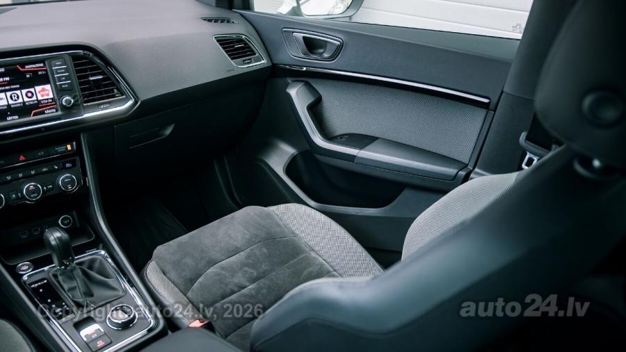White SEAT Ateca 2017 in Parnu, with an engine capacity of 1.40 L and mileage of 201 thousand km for 12900 €, photo 9 on AUTOMOTO.COM.LV