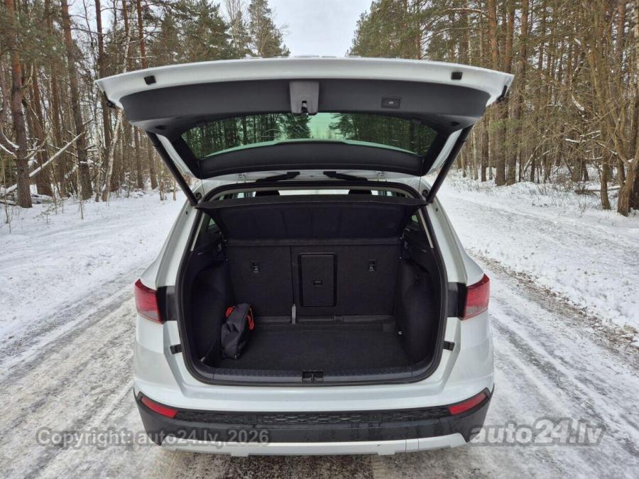 White SEAT Ateca 2019 in Tallinn, with an engine capacity of 1.60 L and mileage of 93 thousand km for 18390 €, photo 12 on AUTOMOTO.COM.LV