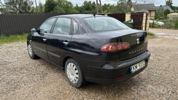 Melns SEAT Cordoba 2007 Rēzekne, ar dzinēja tilpumu 1.40 L un nobraukumu 282 tūkst. km par 1550 €, foto 3 vietnē AUTOMOTO.COM.LV