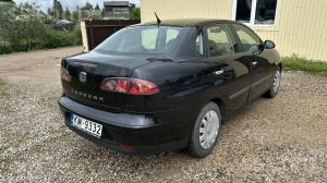 Melns SEAT Cordoba 2007 Rēzekne, ar dzinēja tilpumu 1.40 L un nobraukumu 282 tūkst. km par 1550 €, foto 5 vietnē AUTOMOTO.COM.LV